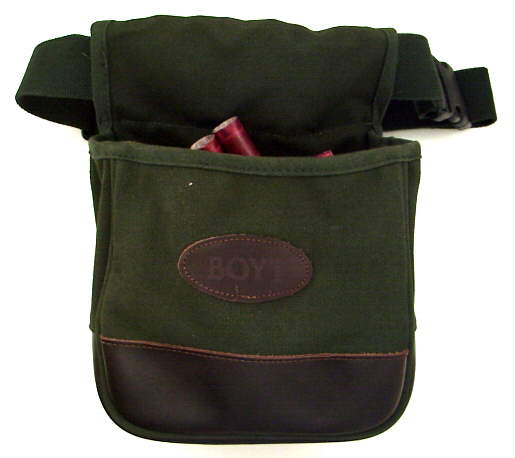 ON TARGET'S Pouches Display